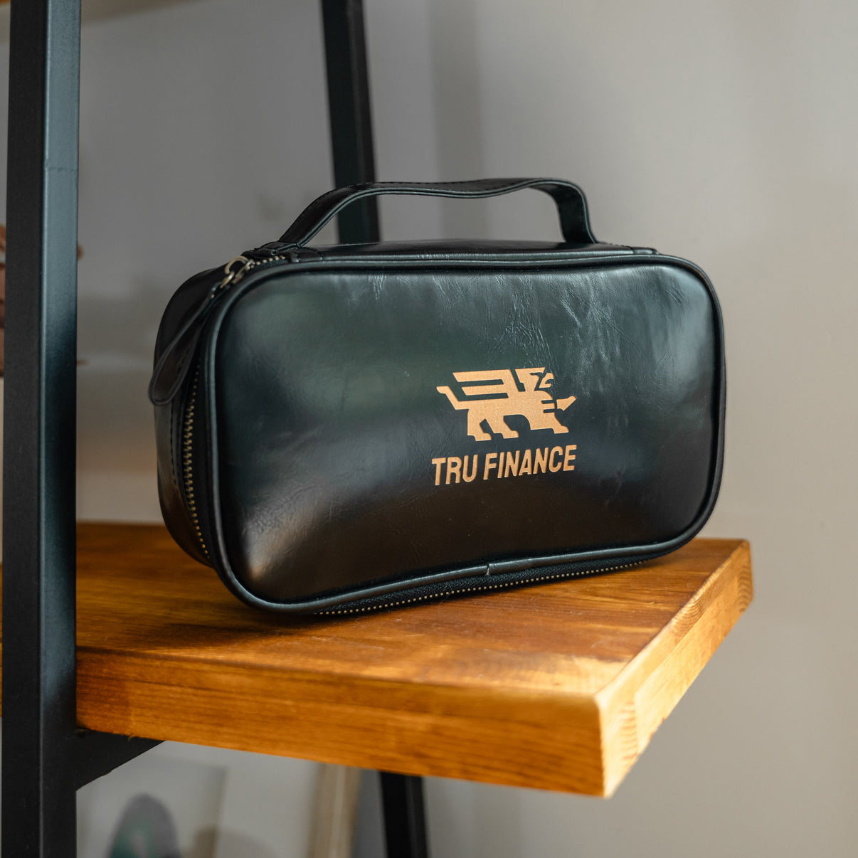 Dopp Kit | Swanky Badger – swankypromo.com